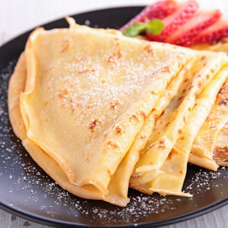 Easy French Pancakes (Classic Crêpe Recipe) - TipBuzz